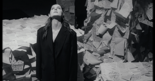 Baby Queen 'Colours Of You' by Samuel Douek | Videos | Promonews