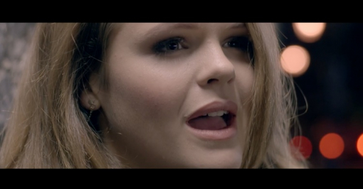 Ella Rothwell 'Darling' by Aaron Kyle | Videos | Promonews