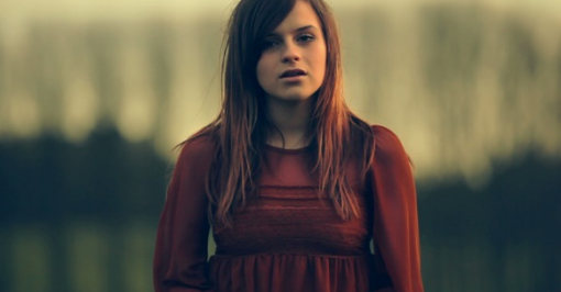 Gabrielle Aplin 'Home' by Joshua Sanger | Videos | Promonews